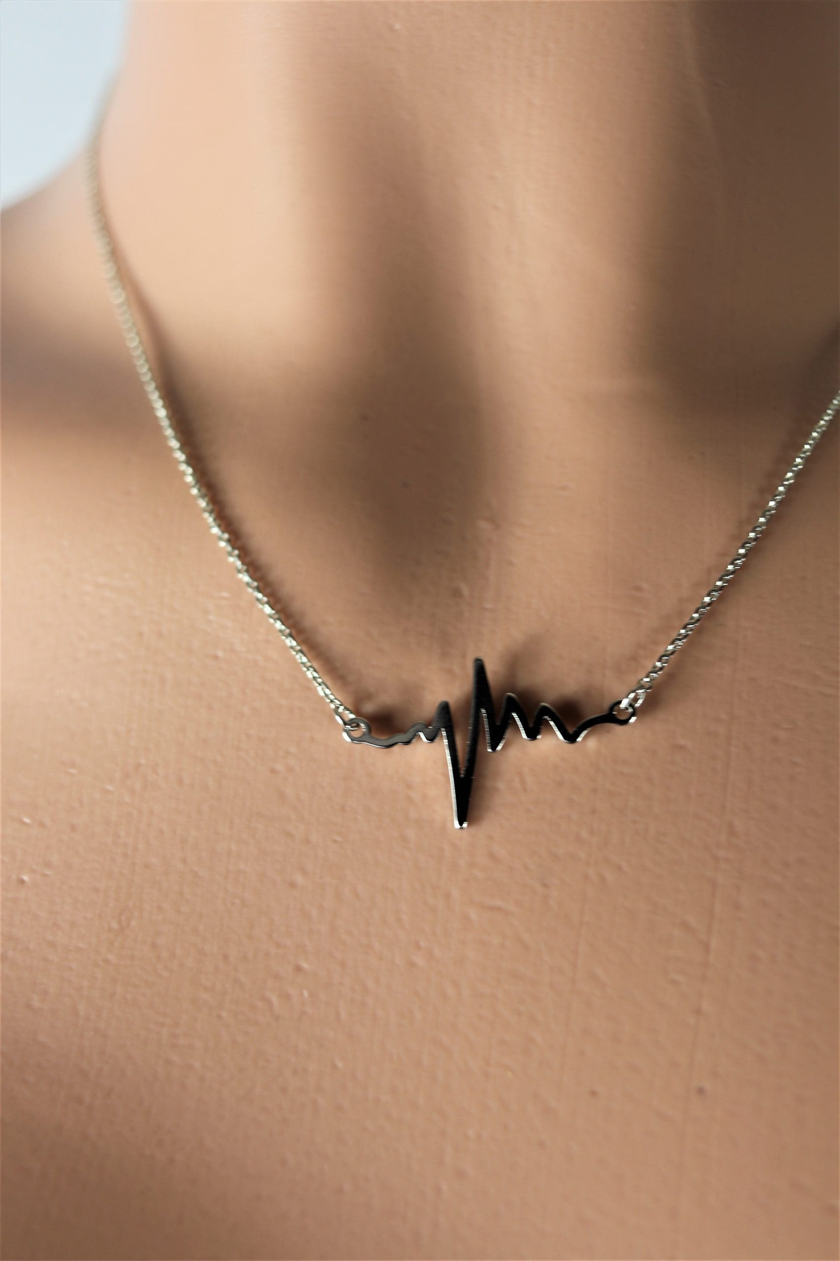 Heartbeat Rhythm Necklace - NeedMyStyle